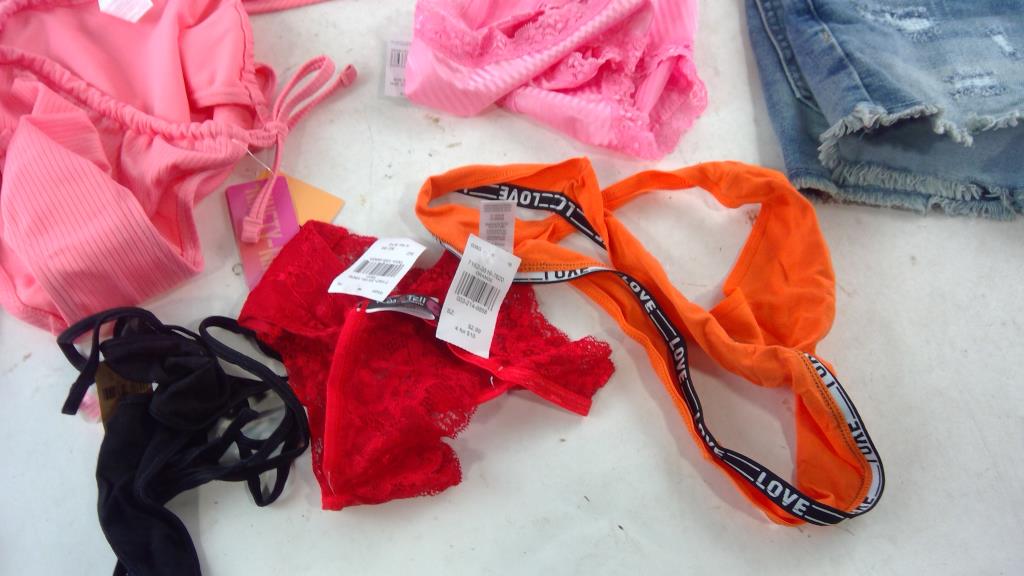 Clothing Lot, 5+ Pieces | Property Room