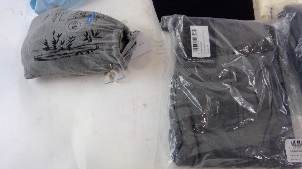 Clothing Lot, 5+ Pieces | Property Room