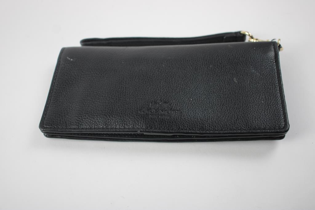 Coach Bi-Fold Wallet/Wristlet | Property Room