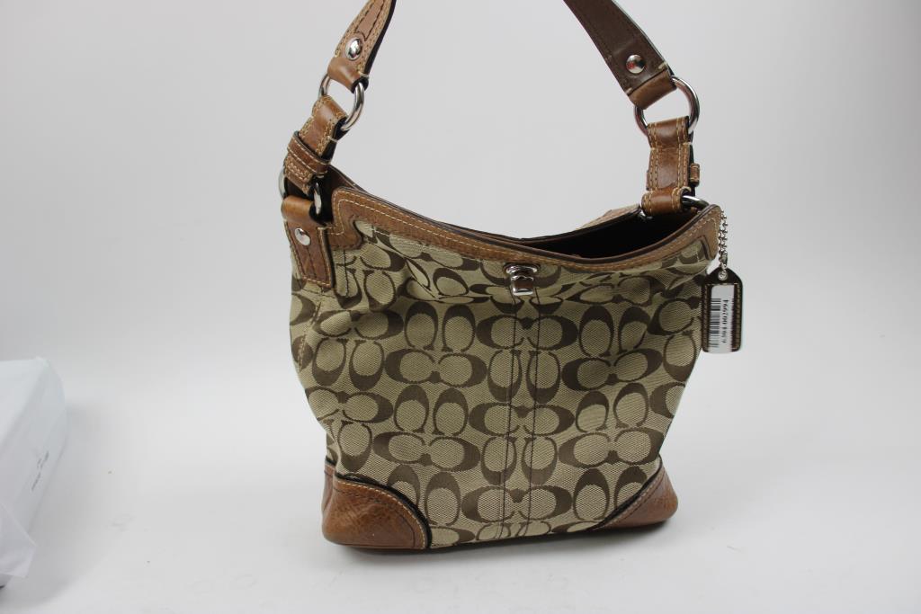 Coach CC Signature Handbag | Property Room
