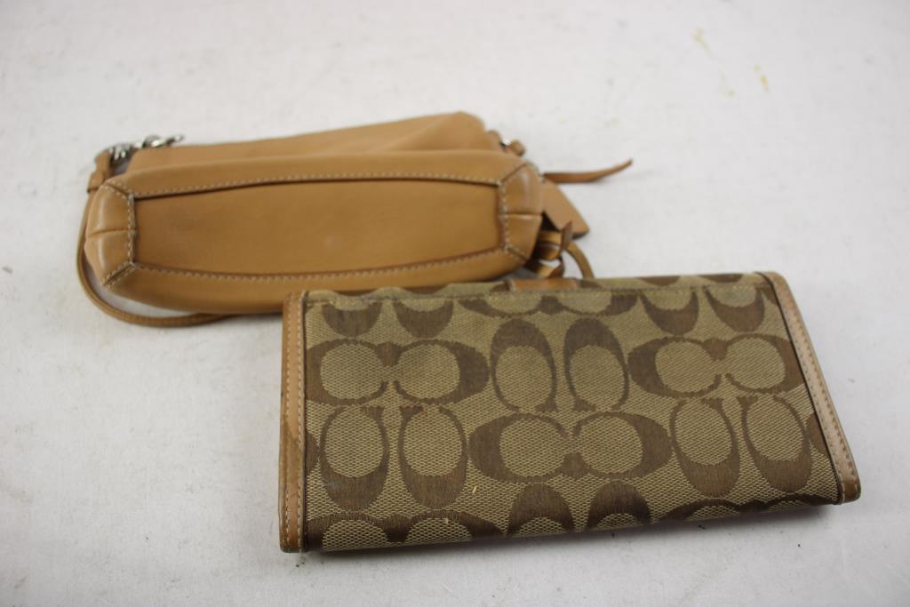 Coach Hand Wallets | Property Room
