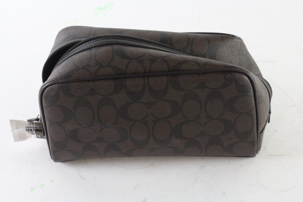 Coach Mens Heritage Signature Travel Kit | Property Room