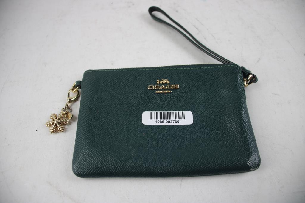 Coach Olive Green Leather Hand Wallet | Property Room