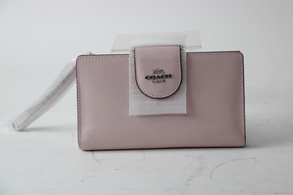 Coach Wallet | Property Room