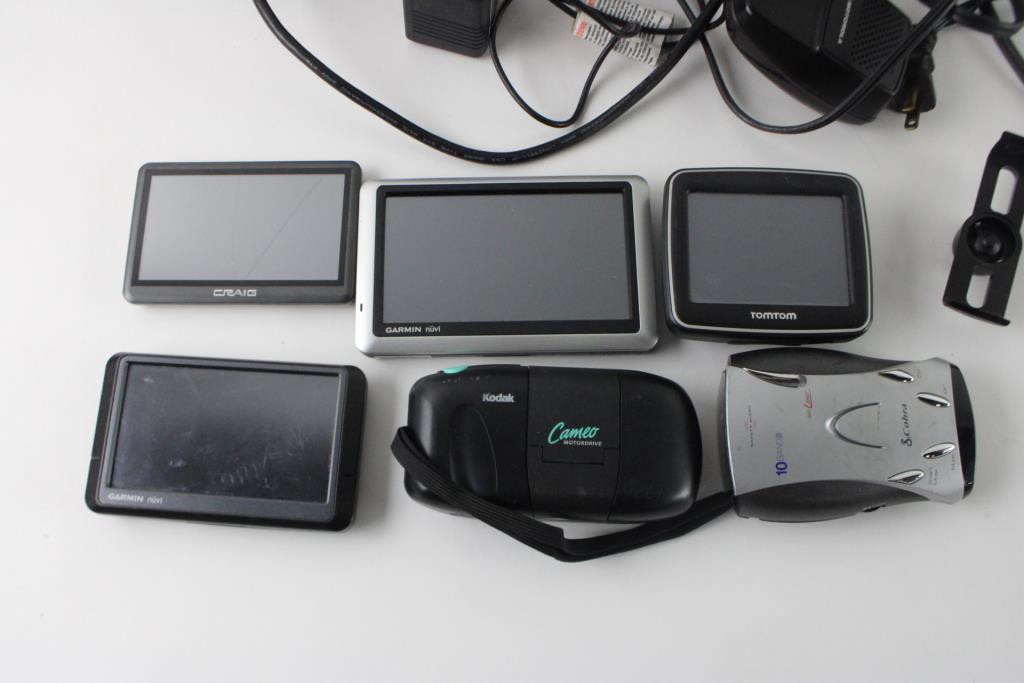 Cobra Radar Detector And More, 5+ Pieces | Property Room