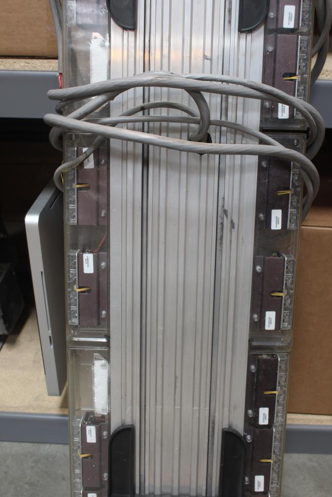 Code 3 Led X 2100 Light Bar | Property Room