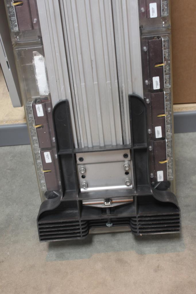 Code 3 Led X 2100 Light Bar | Property Room