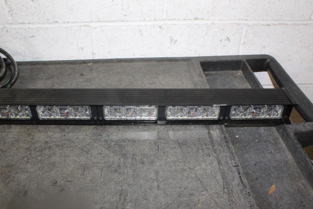 Code 3 Narrowstik LED Lightbar | Property Room