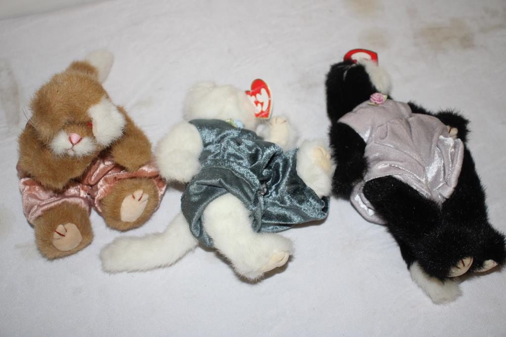 Collectibles, Ty, Books And More | Property Room