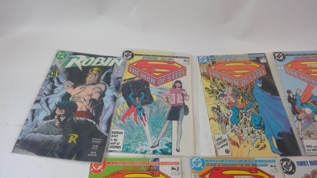 Comic Book Lot, 13 Pieces | Property Room