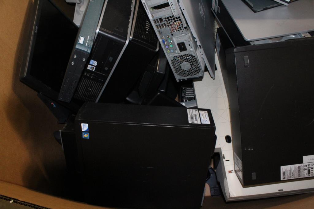 Computer Lot,15+ Pieces | Property Room