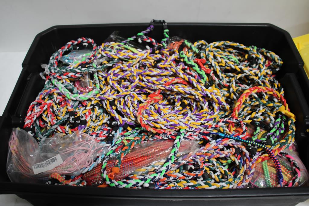 Container Will String Bracelet And Necklaces, 100+ Pieces | Property Room