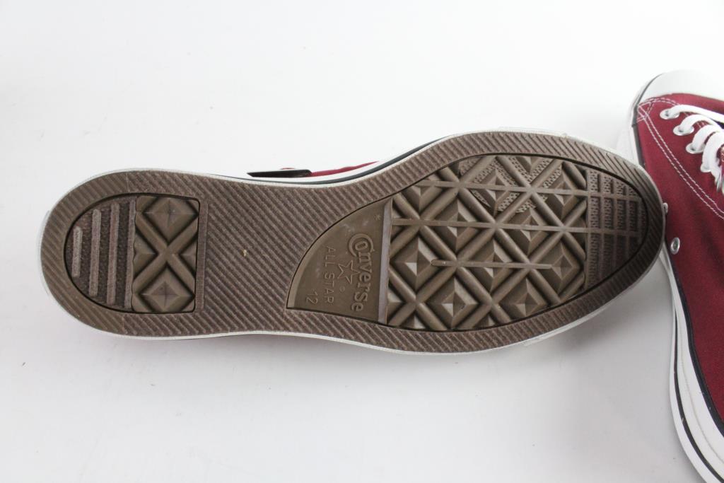 Converse Unisex All Star Ox Shoes, Size 12M 14W | Property Room