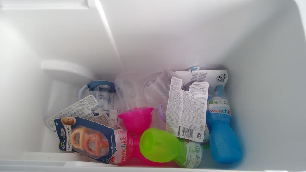 Cooler, Clippers, And More, 14 Pieces | Property Room