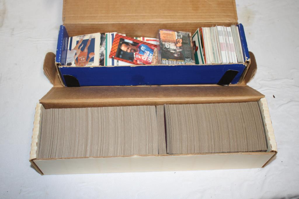 Courtside, Panini, Topps Trading Cards 100+ | Property Room