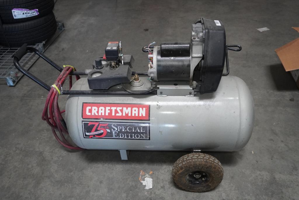 Craftsman 33 Gallon Air Compressor Model 919.165520 | Property Room
