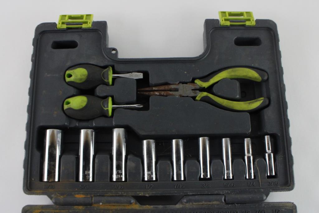Craftsman 40+ Piece Tool Set | Property Room
