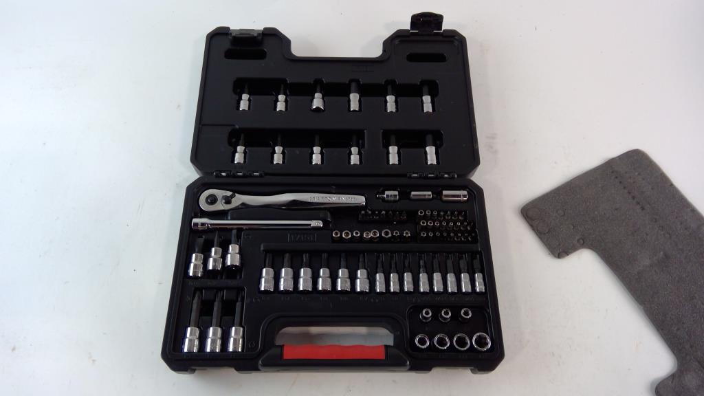 Craftsman 82 Piece Socket Wrench Set | Property Room