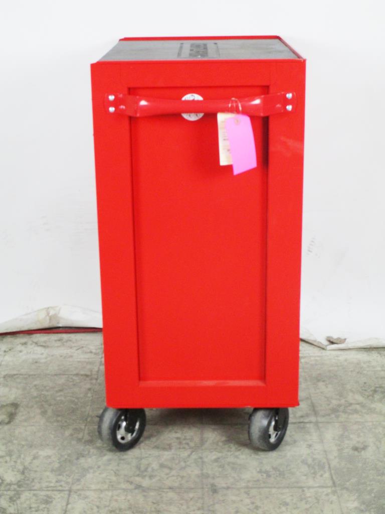 Craftsman Rolling Tool Box | Property Room