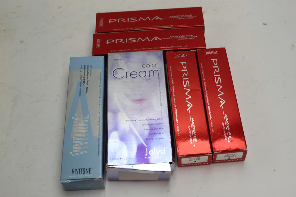 Cream Color Makeup: Vivtone, Prisma, Jalyd: 5+ Items | Property Room