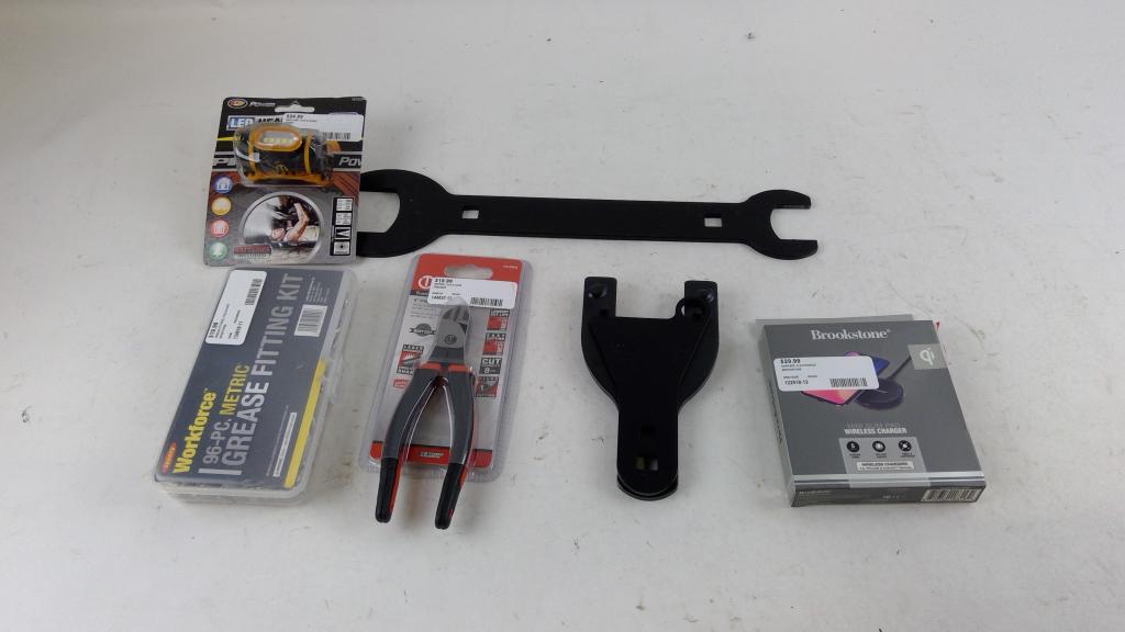 Cresent Pliers And More 5 Pieces | Property Room