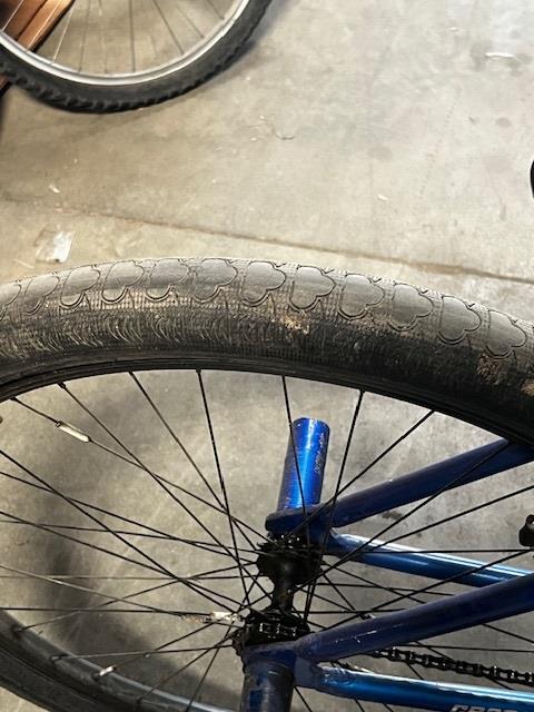 Crew CB29 Bike | Property Room