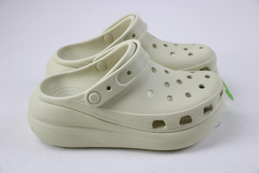 Crocs Classic Crush Clog Women's Shoes, Size 7, 207521-2Y2 | Property Room
