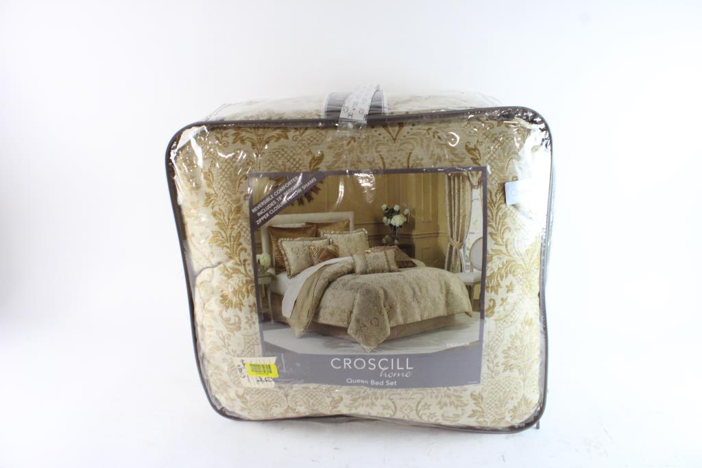 Croscill Home Queen Bed Set | Property Room