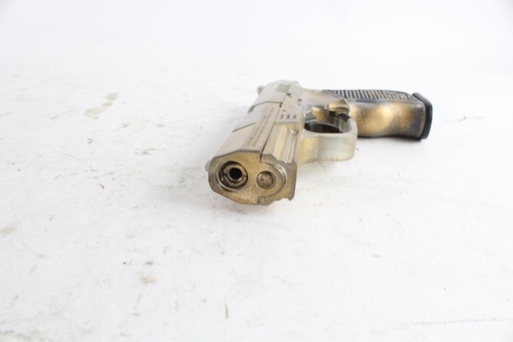 Crosman, Stinger P9, Airsoft Pistol | Property Room