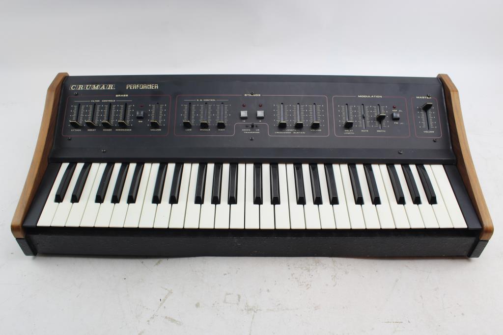 Crumar Performer PRFsynthesizer Keyboard And Carrying Bag | Property Room