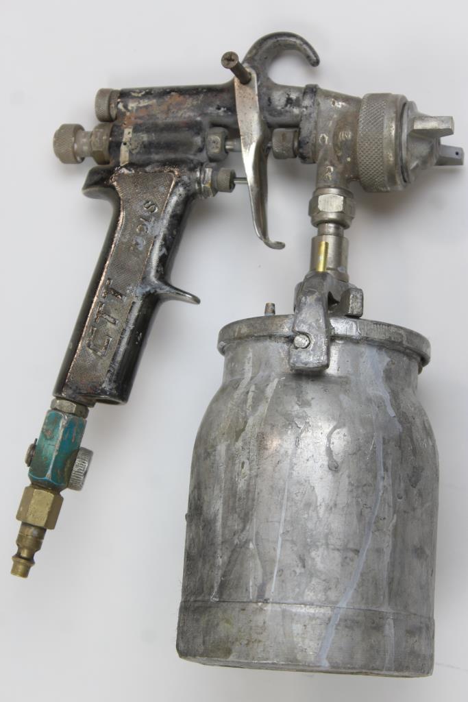 CTT Tools & HVLP Spray Guns; 2 Pieces | Property Room