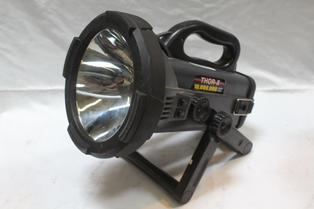 Cyclops Thor X Emergency Spotlight | Property Room