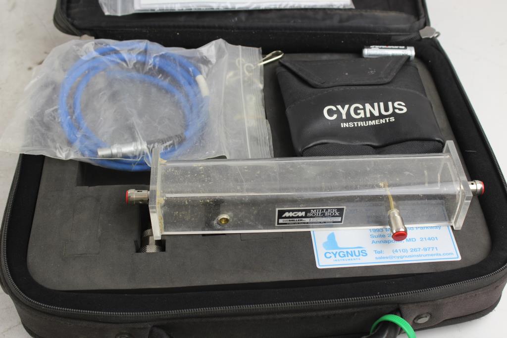 Cygnus Instruments Multiple Echo Digital Ultrasonic Thickness Gauge ...