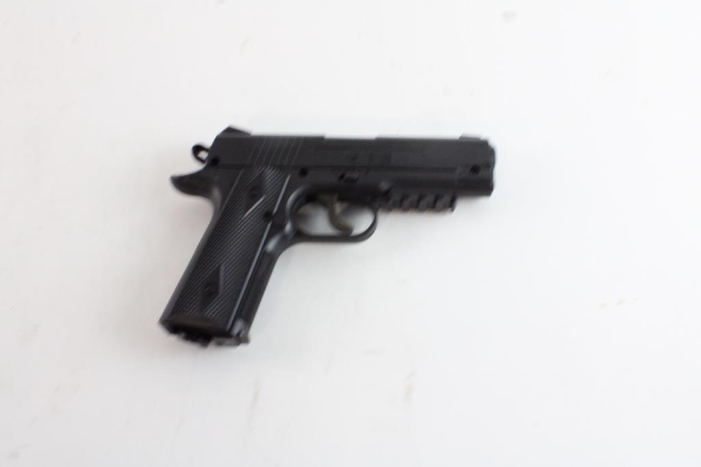 Daisy 1911BB Air Pistol | Property Room