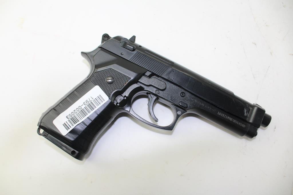 Daisy Outdoor Bb Gun , Color Black | Property Room