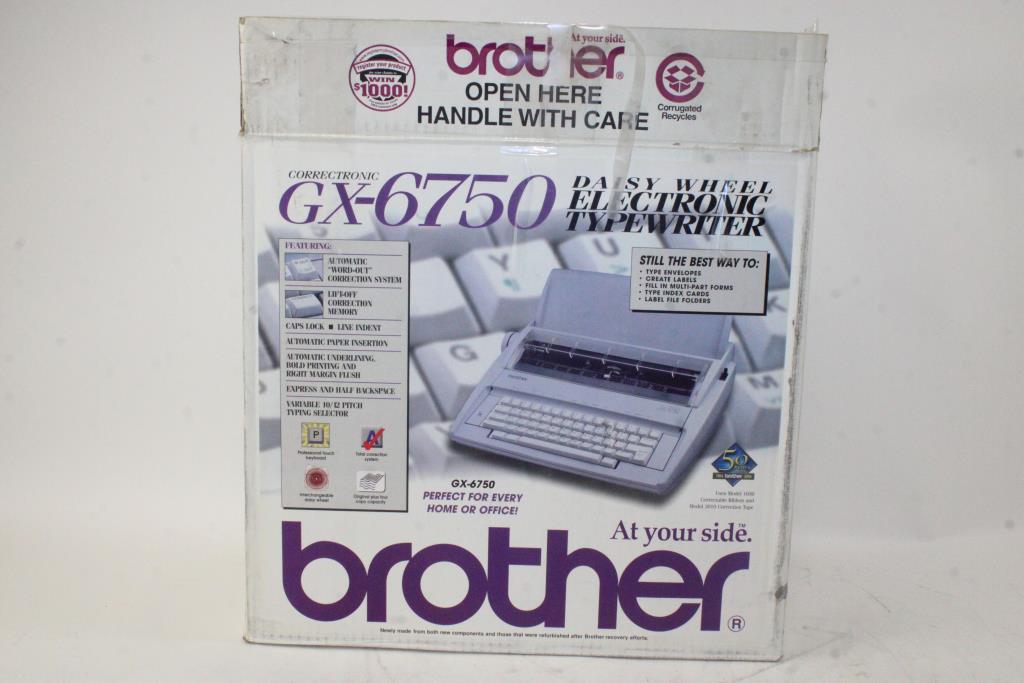 Daisy Wheel Electronic Typewriter | Property Room