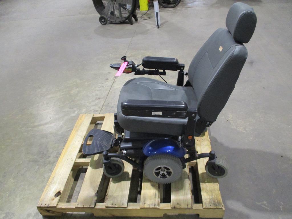 Dalton E- Wheelchair | Property Room