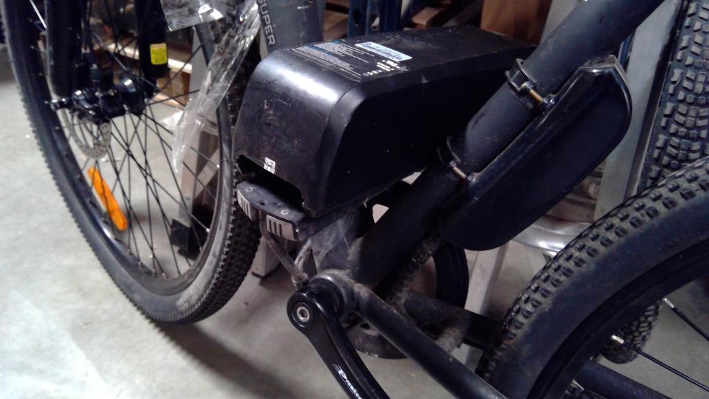 Damaged Vortex E-Bike - SOLD FOR PARTS ONLY | Property Room