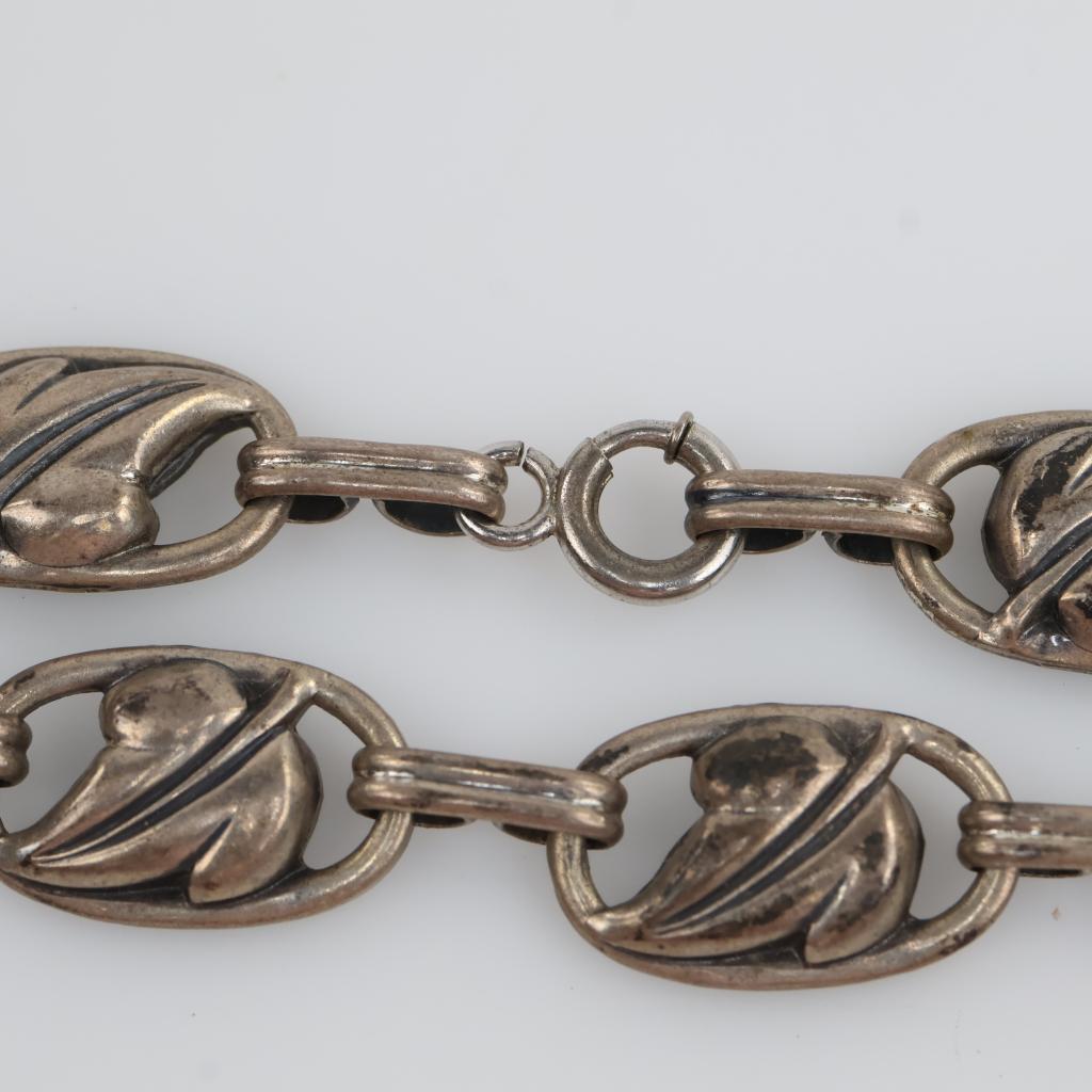 Danecraft Sterling Silver Leaf Panel Bracelet | Property Room