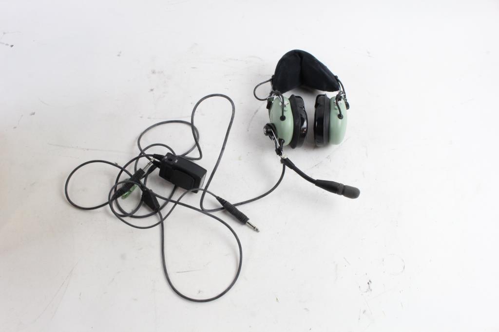 David Clark Aviation Headset With Mic | Property Room