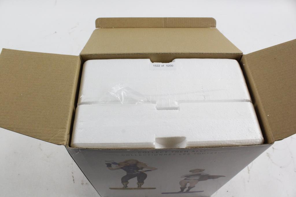 DC Collectibles, DC Comic Cover Girls, Raven, Limited Edition Figure ...