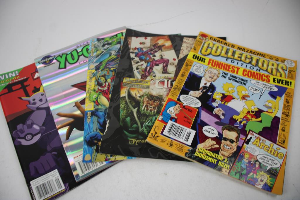 DC, Marvel, And More Bulk Lot Comics, 40+ Pieces | Property Room