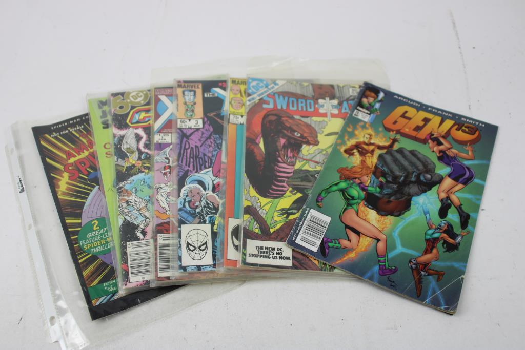 DC, Marvel And More Comics, 12 Pieces | Property Room