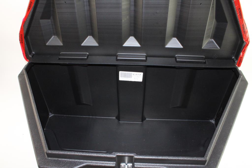 DeeZee Triangle Poly Chest | Property Room