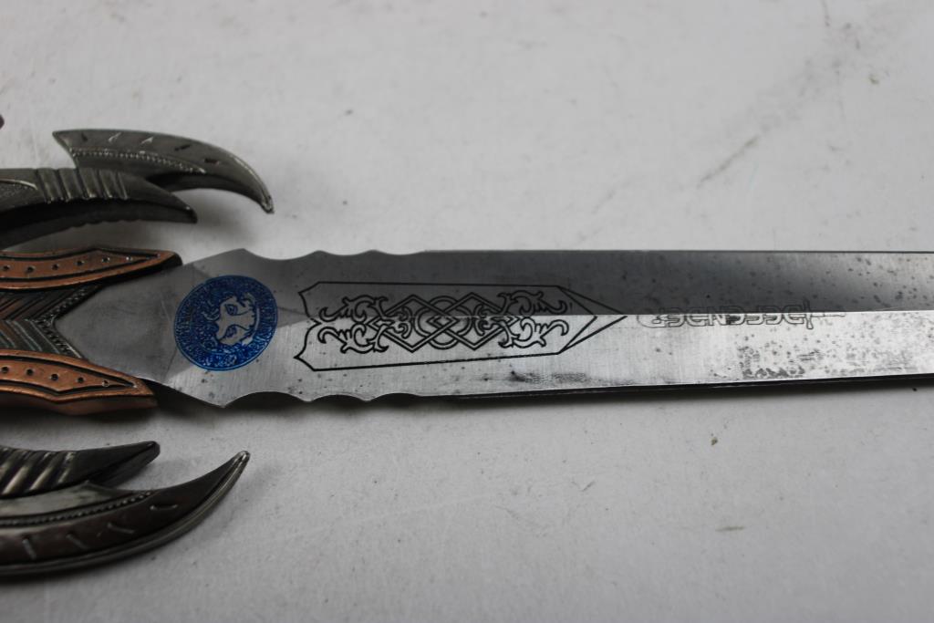 Defender Dagger 11 In Blade With Decorative Handle And Black Leather ...