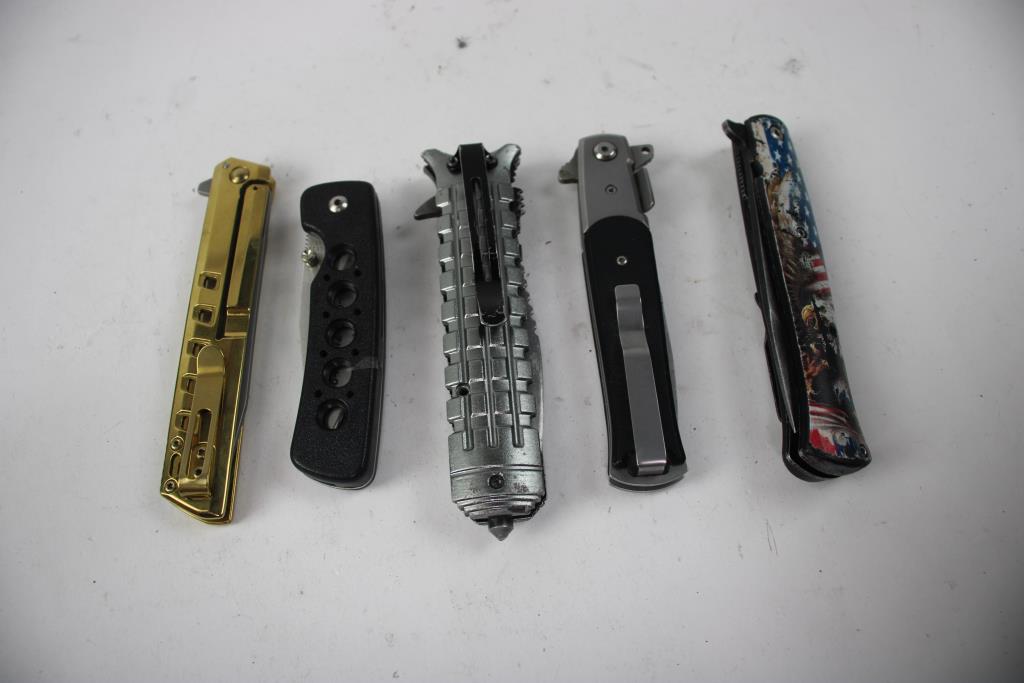 Defender Xtreme And Other Knives, 5 Pieces | Property Room