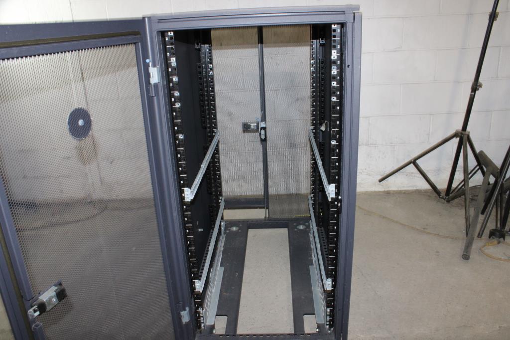 Dell Rolling Server Cabinet | Property Room