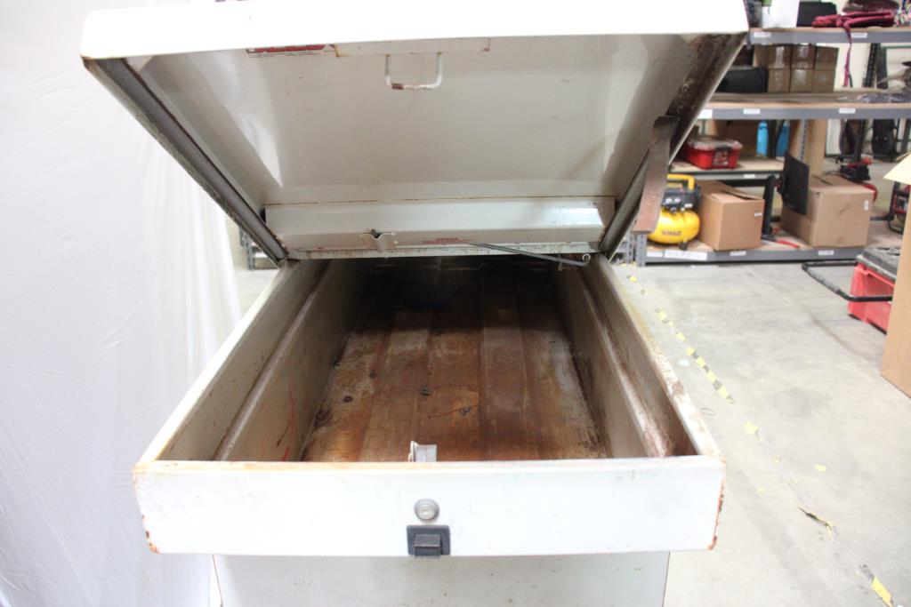 Delta Truck Chest | Property Room