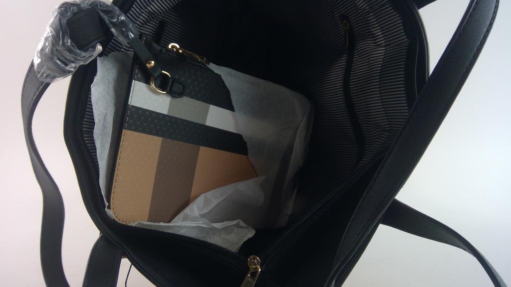 Deluxity Handbag | Property Room