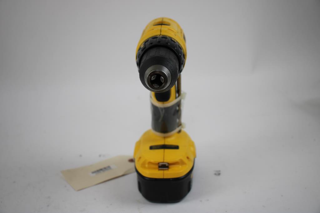 DeWalt 1/2" Cordless Drill/Driver, DC970 | Property Room